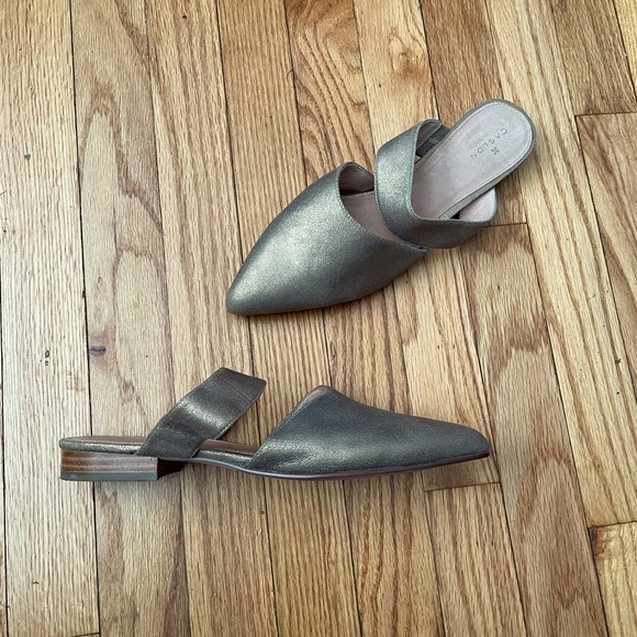 Caslon | Shoes | Leather Metallic Shiny Mules Sandals Strap Iridescence ...
